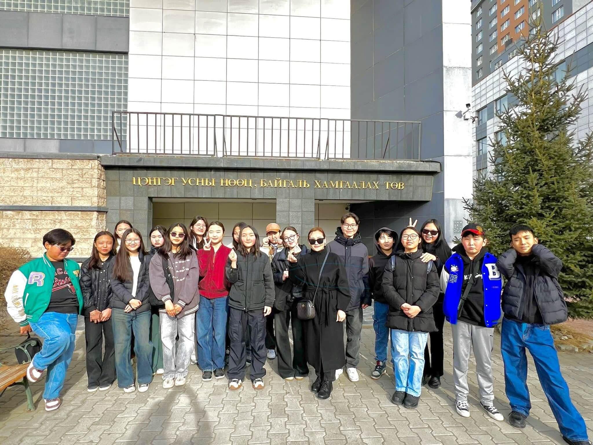 Орос Монголын хамтарсан сургууль